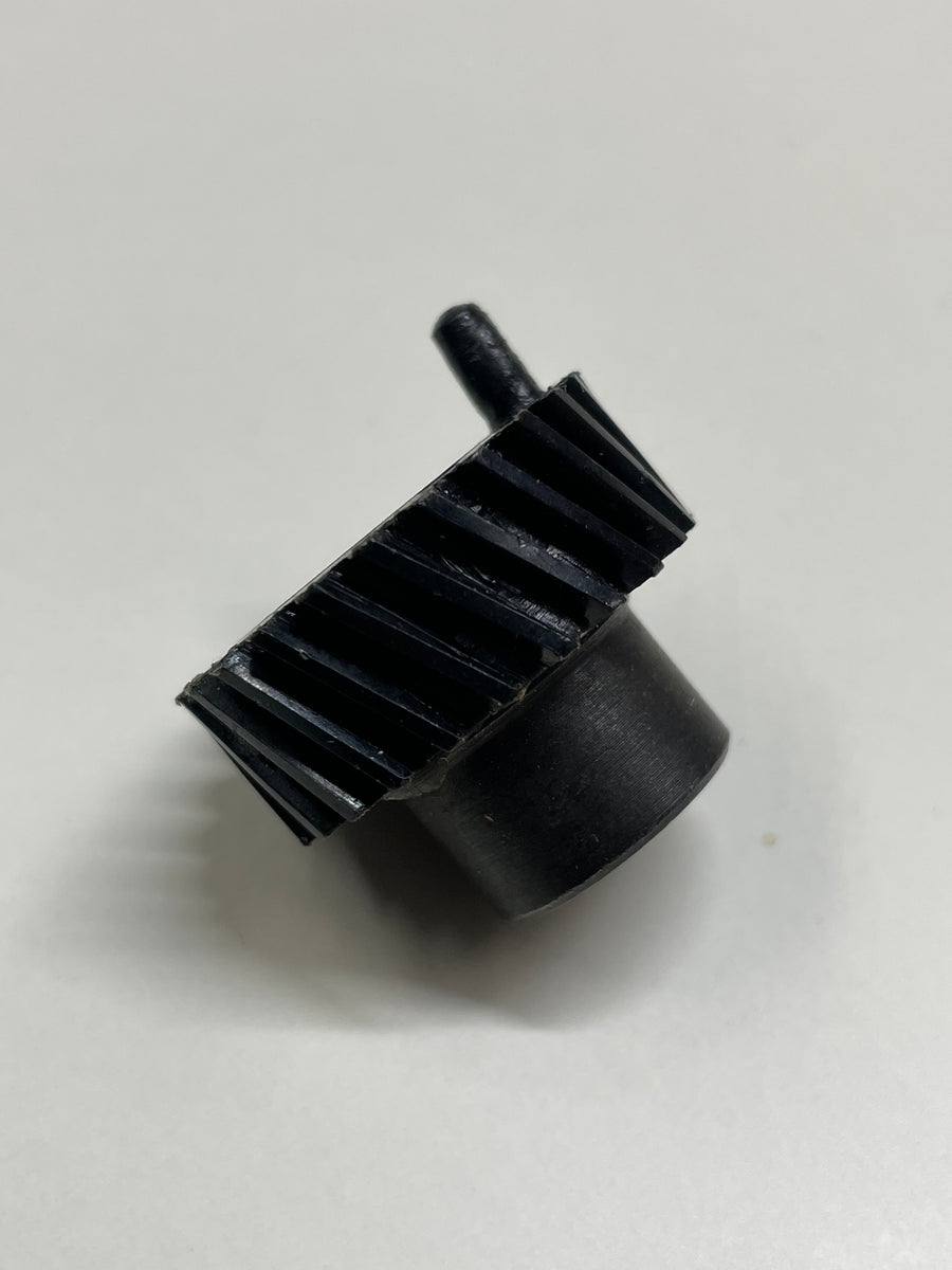 Singer Feed Drive Shaft Gear 153487 – S and P Sewing Supplies